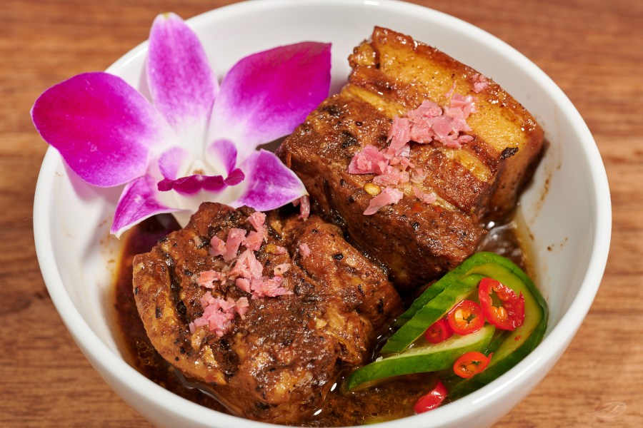 Damansara is a 100% Malaysian woman chef owned restaurant in San Francisco